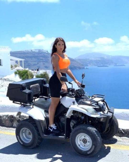 Sonia O'Neill, la bomba sexy venezolana que fichó por el Rangers femenil de Escocia