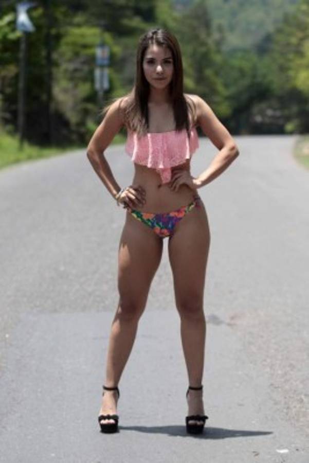 Conoce a Jennifer Funes, la bella modelo y presentadora hondureña