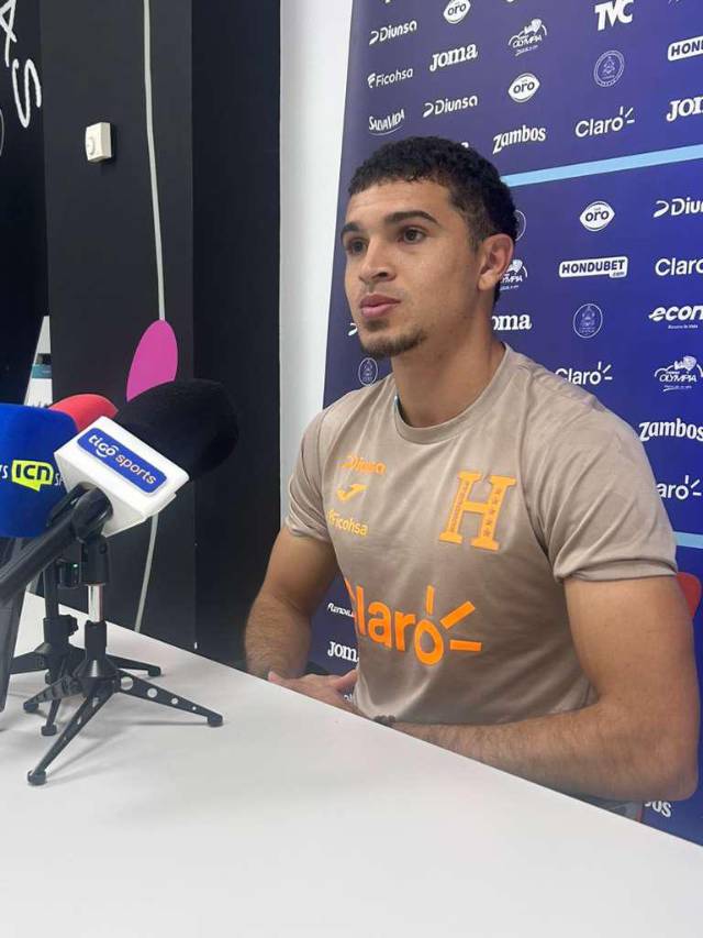 Erick Puerto revela lo que le pide José Molina y explica cómo es la ...