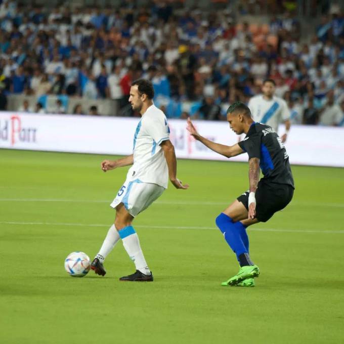 Se decantan por Solani Solano: Las reacciones de los futbolistas de la ...