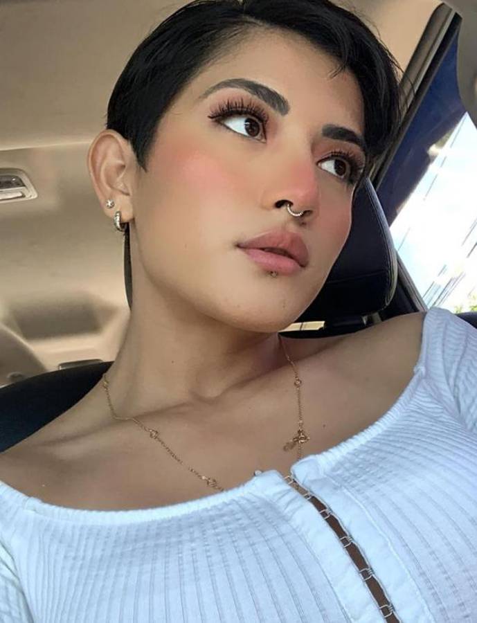 ¿A qué se dedica? Así es Aileen López, la sexy aficionada de Motagua ...