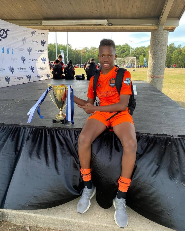 Keyvan, la dinastía de Maynor Figueroa continúa: brilló en academia de Estados Unidos y se ...