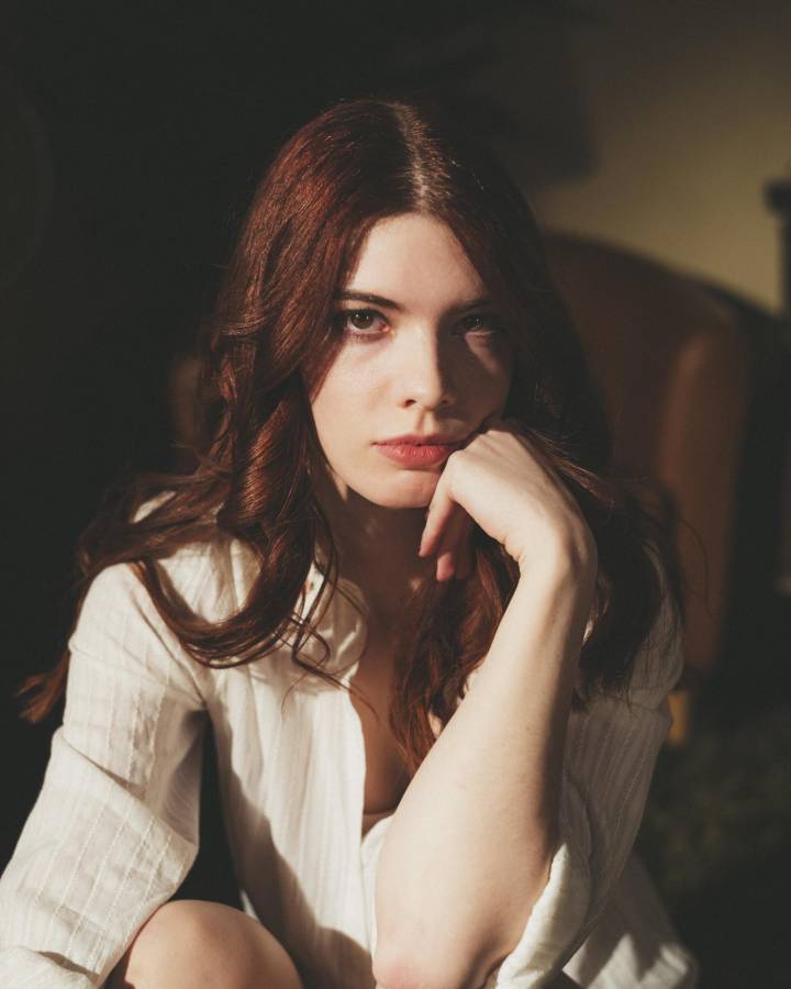 En fotos: conoce a Manon Gage, la guapa actriz que interpreta seis ...