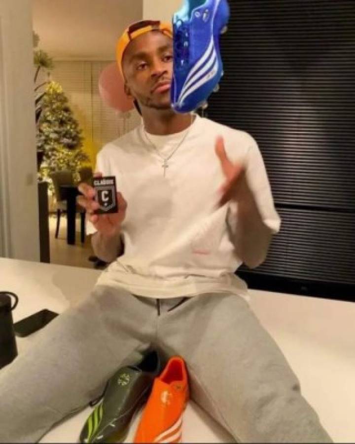 ¡Insólito! El inglés de 17 años que vende botines a jugadores de la ...