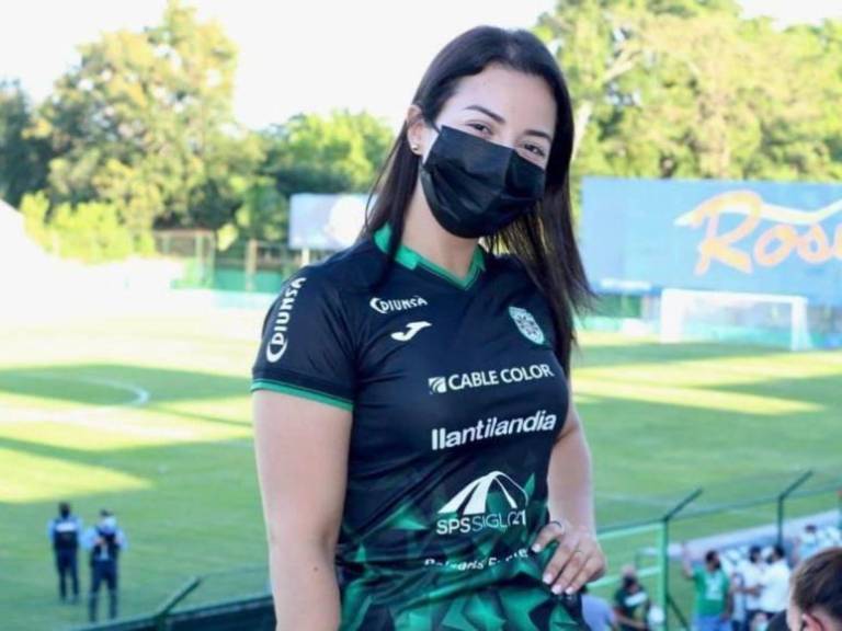 Así es Daniella Zavala, esposa de Kervin Arriaga que enfrentará al Real ...