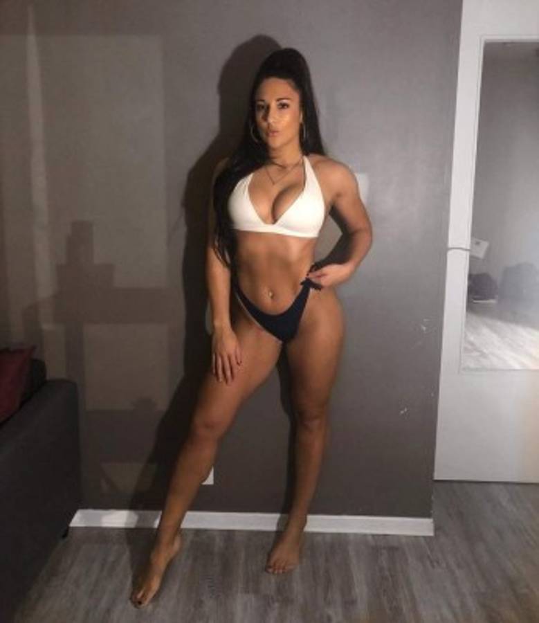 Sonia O'Neill, la bomba sexy venezolana que fichó por el Rangers femenil de Escocia