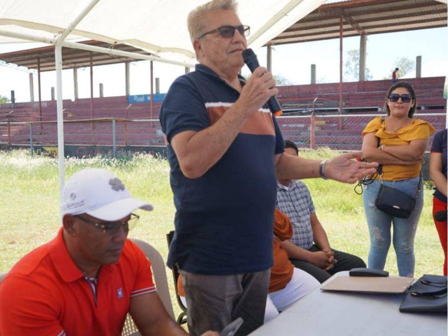 Estadio Fausto Flores Lagos inicia remodelación por CONDEPOR Mario ...