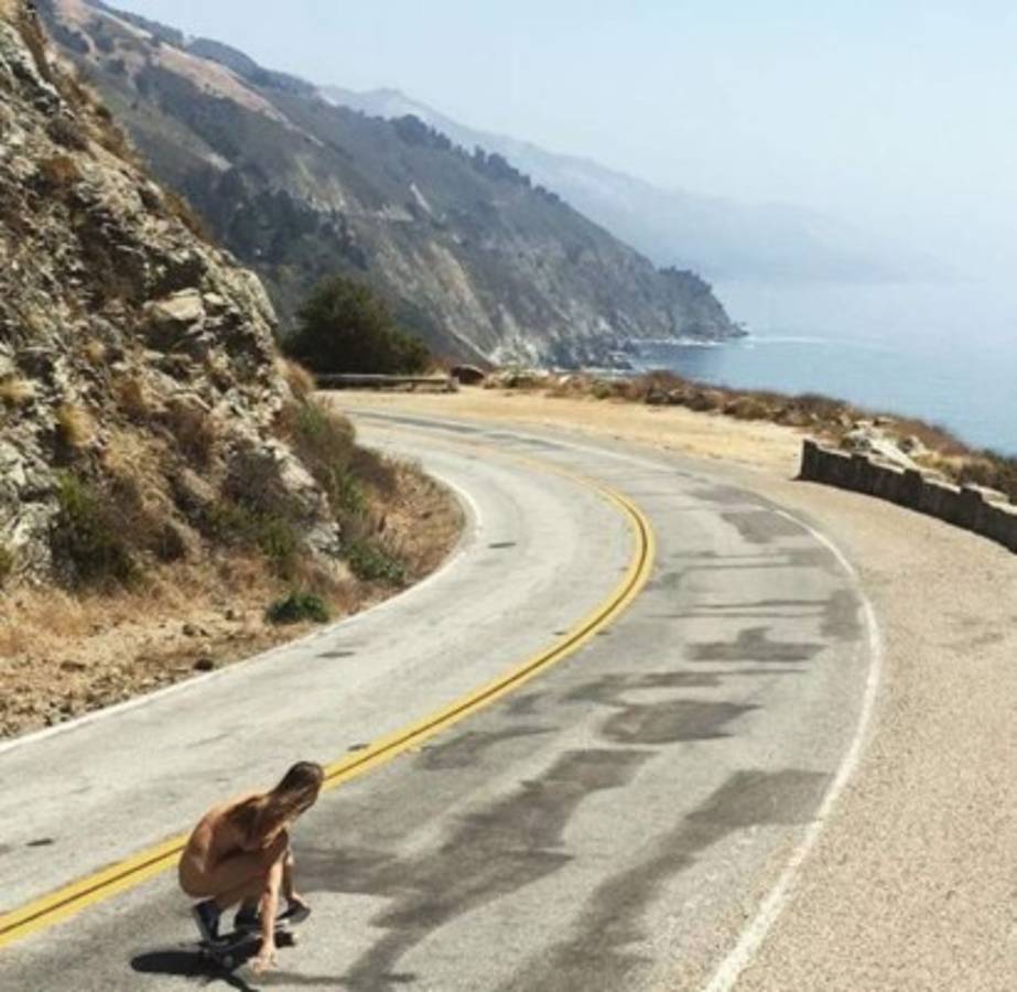 Modelo polaca: 'No tenía ningún vestido bonito, así que me saqué la ropa”