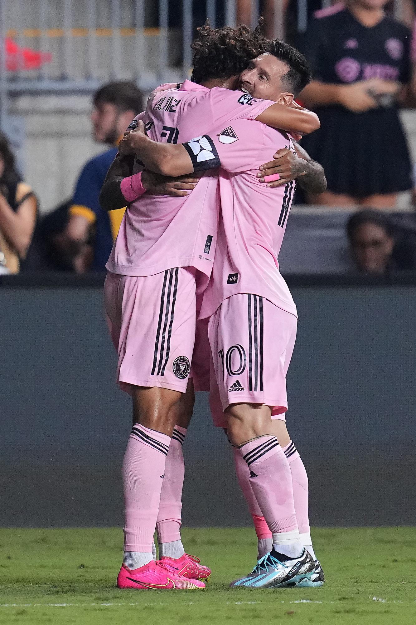 ¡Con goles del hondureño David Ruiz y Messi, Inter Miami aplasta al ...